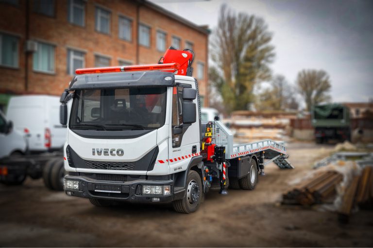 Эвакуатор - купить эвакуатор в Украине, изготовление платформ в Polycar.